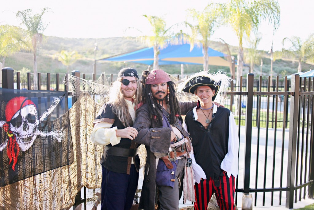 Alga Norte’s Pirate Plunge April 23